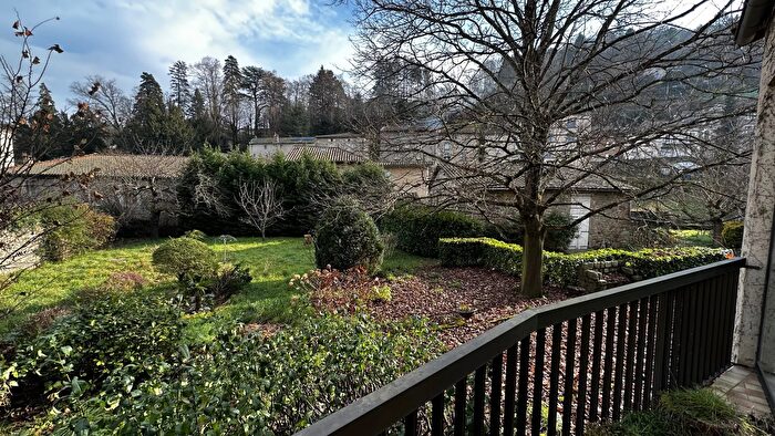 Maison à vendre - Lamastre - 15 pièces - 5 chambres