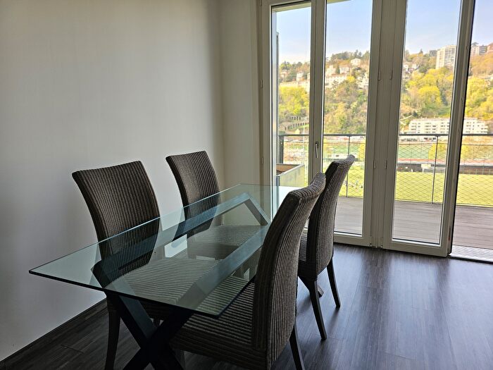 Appartement à louer - Lyon e , Perrache, Confluence - 2 pièces - 1 chambre