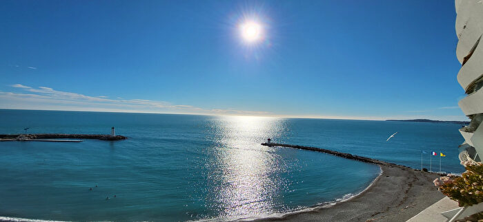 Appartement à vendre - Villeneuve-Loubet, Plage - 3 pièces - 2 chambres