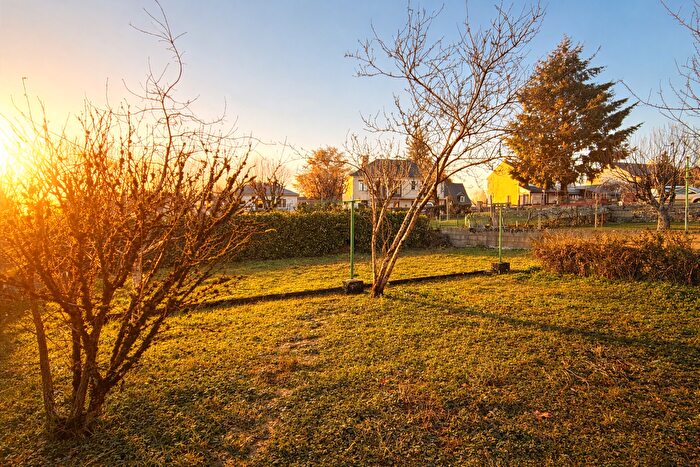 Maison à vendre - Sébazac-Concourès - 4 pièces - 3 chambres