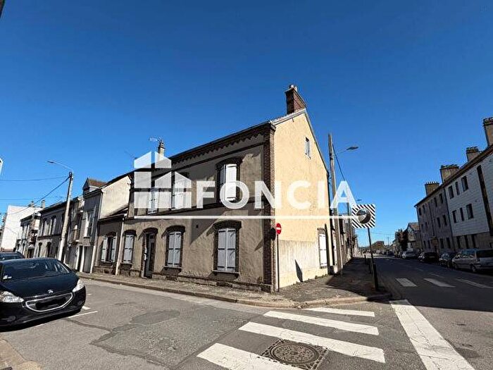 Appartement à louer - Centre Ville, Dreux - 1 pièce