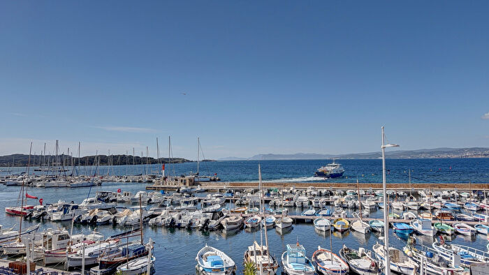 Appartement à vendre - Six-Fours-les-Plages, Font de Fillol, Rayolet, Le Brusc - 1 pièce