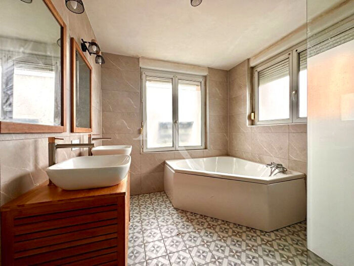 Maison à vendre - Lunéville, Saint-Léopold - 5 pièces - 3 chambres