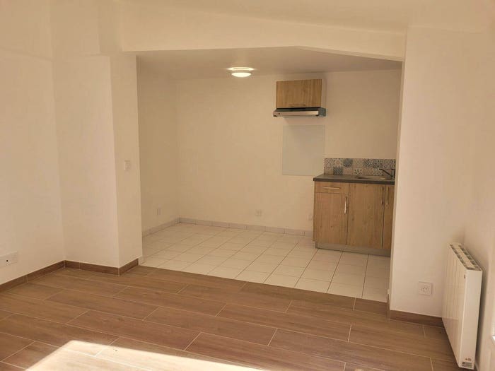 Centre Ville Centre et Nord, Coulommiers - Appartement 2 pièces à louer