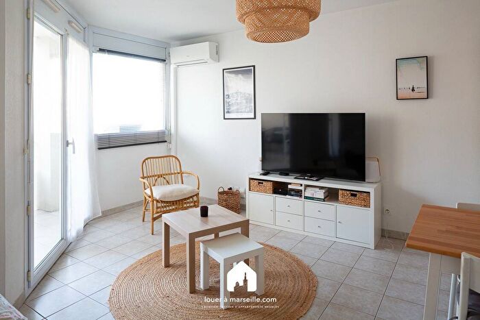 Appartement à louer - Vieille Chapelle, Marseille ème arrondissement - 1 pièce