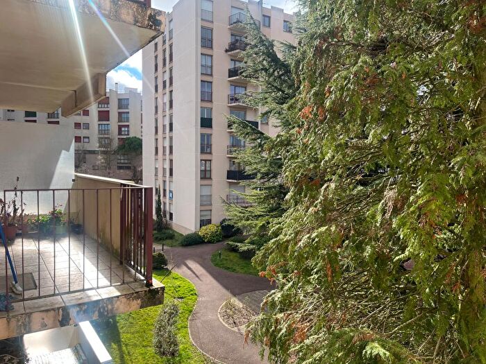 Appartement à vendre - Montgeron, Centre-ville, Gare - 5 pièces - 4 chambres