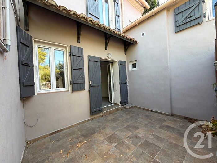 Maison 8 pièces à Saint-Marcel-sur-Aude, à vendre