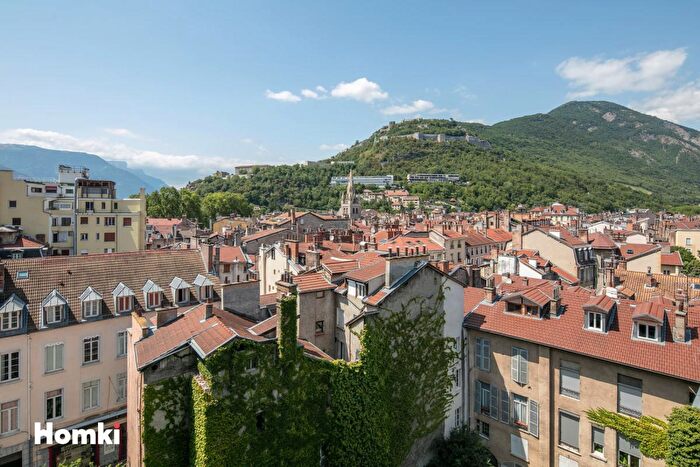 Appartement 5 pièces à vendre à Grenoble, Centre-ville