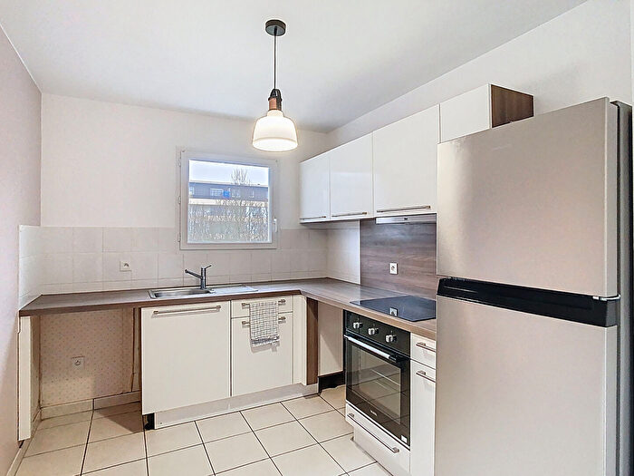 Appartement à louer - Quimper, Kerfeunteun, Cuzon - 3 pièces - 2 chambres