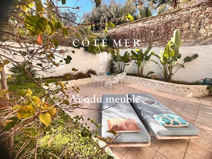 Appartement à vendre - Marseille e  - 2 pièces - 1 chambre