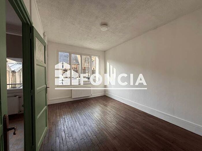 Appartement à louer - Gare Nord et Ouest, Charleville-Mézières - 3 pièces - 2 chambres