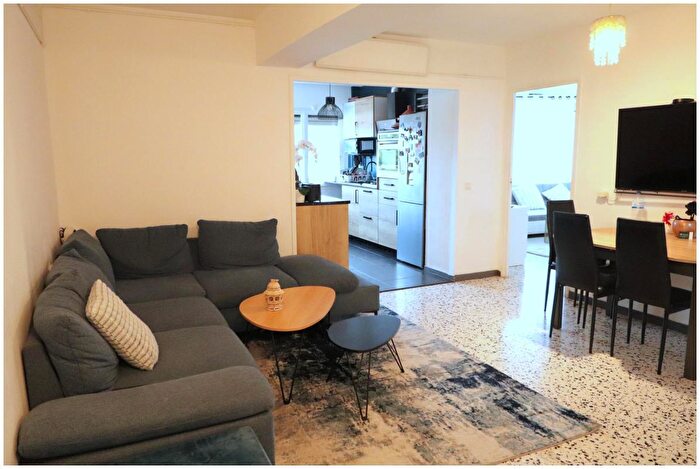 Appartement à vendre - Toulon, Barbès - 4 pièces - 3 chambres