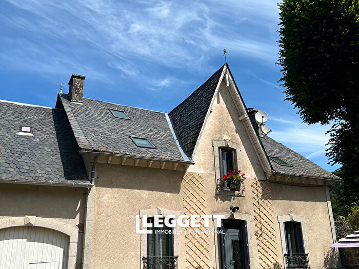 Maison 10 pièces à vendre - Saint-Amandin