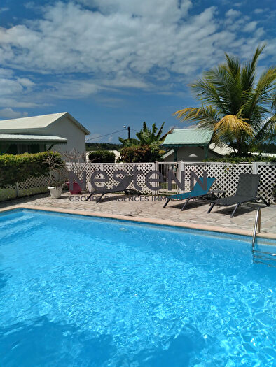 Maison à vendre - Capesterre-Belle-Eau - 6 pièces - 5 chambres