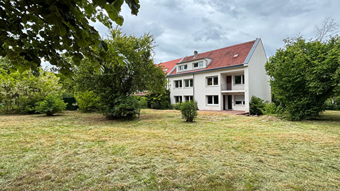 Maison à vendre - Saint-Avold, Europort - 9 pièces - 7 chambres
