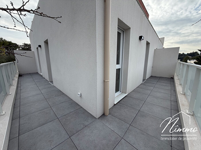 Appartement à vendre - Nîmes, Puech du Teil - 3 pièces - 2 chambres