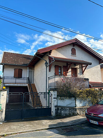 Maison à vendre - Saint-Martin-dHères, Croizat - 6 pièces - 4 chambres