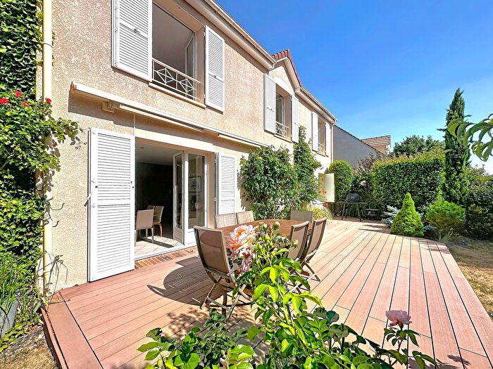 Mennecy, Verville, Bois des Mares, Charles de Gaulle : Maison 8 pièces à vendre