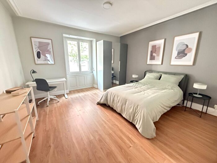 Appartement à louer - Strasbourg - 2 pièces - 1 chambre