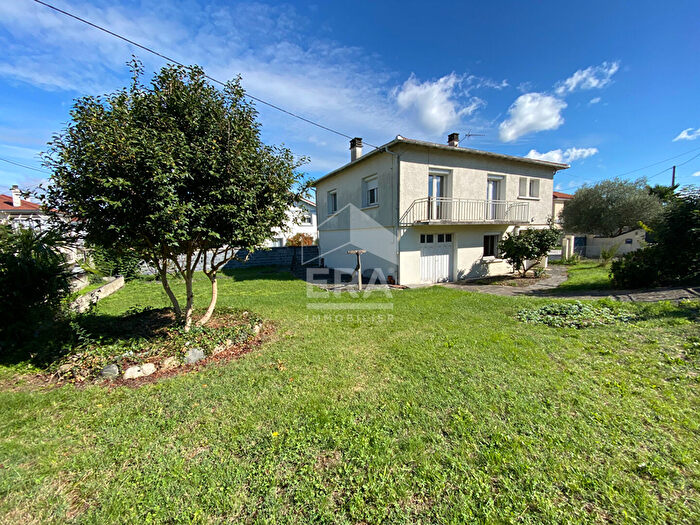 Maison à vendre - Soues - 5 pièces - 3 chambres