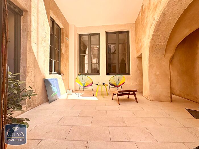 Nîmes, Ecusson, Arènes : Appartement 3 pièces à louer