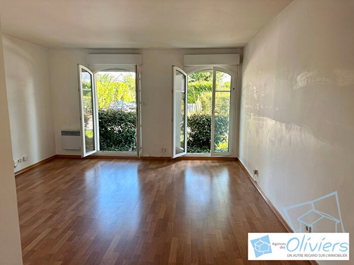 Appartement à louer - Voisins-le-Bretonneux - 1 pièce