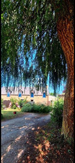 Maison à louer - Saint-Trimoël - 5 pièces - 4 chambres