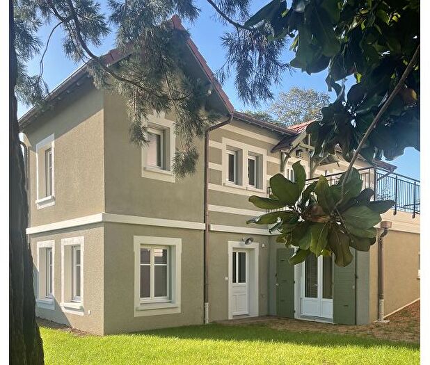 Maison à vendre - Charbonnières-les-Bains - 4 pièces - 3 chambres