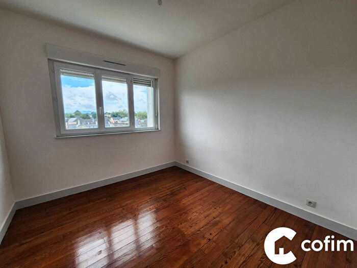 Appartement à louer - Sainte Marie Nord-Gare-Legugnon, Oloron-Sainte-Marie - 4 pièces - 3 chambres