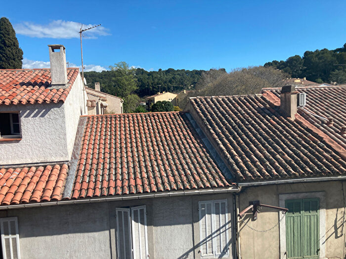 Appartement 3 pièces à Saint-Cyr-sur-Mer, Centre-ville, La Deidière, à vendre