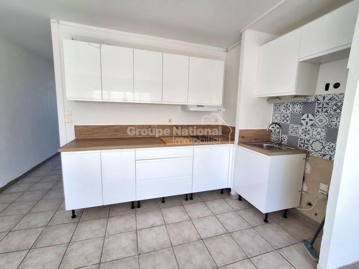 Saint Ruf-Trillade Nord, Avignon : Appartement 2 pièces à louer