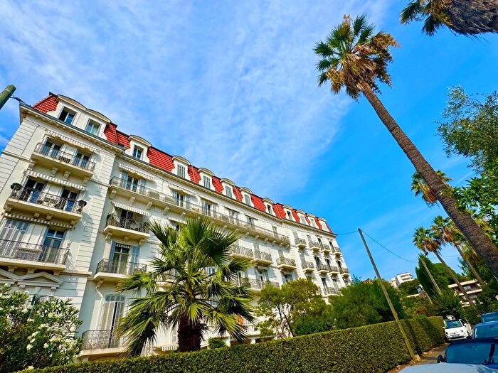 Appartement à vendre - Cannes, Californie Pezou - 2 pièces - 1 chambre
