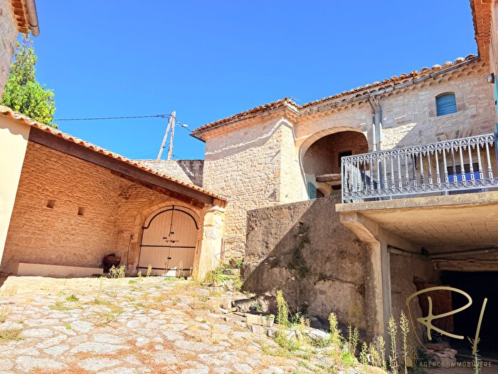 Maison 13 pièces à vendre à Orgnac-l'Aven