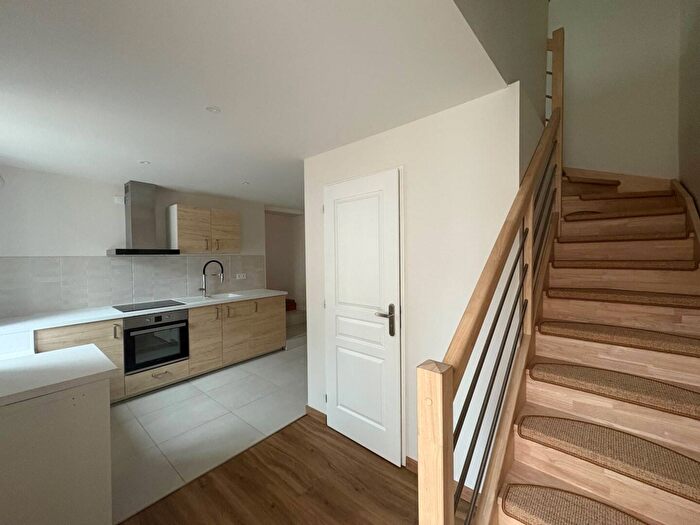 Appartement à louer - Le Centre-Gare, Roanne - 2 pièces - 1 chambre