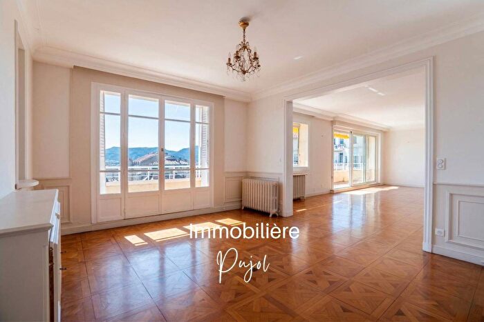 Appartement à louer - Périer, Marseille ème arrondissement - 5 pièces - 4 chambres