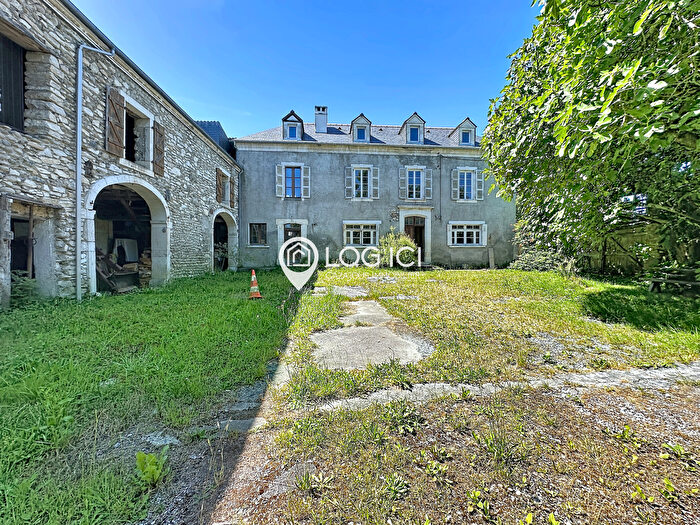 Maison 5 pièces à vendre à Saint-Abit