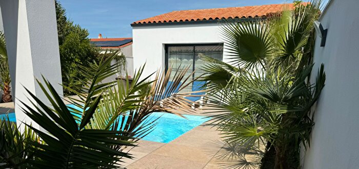 Maison à vendre - La Rochelle - 5 pièces - 3 chambres