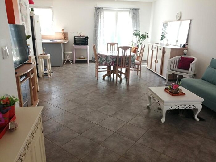 Maison à vendre - Chenôve, Chenôve - 5 pièces - 3 chambres