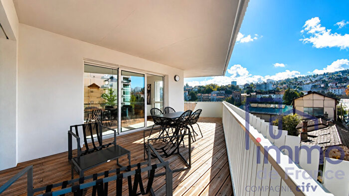 Saint-Étienne, Méons, Le Soleil, Châteaucreux, Saint-François : Appartement 4 pièces à vendre