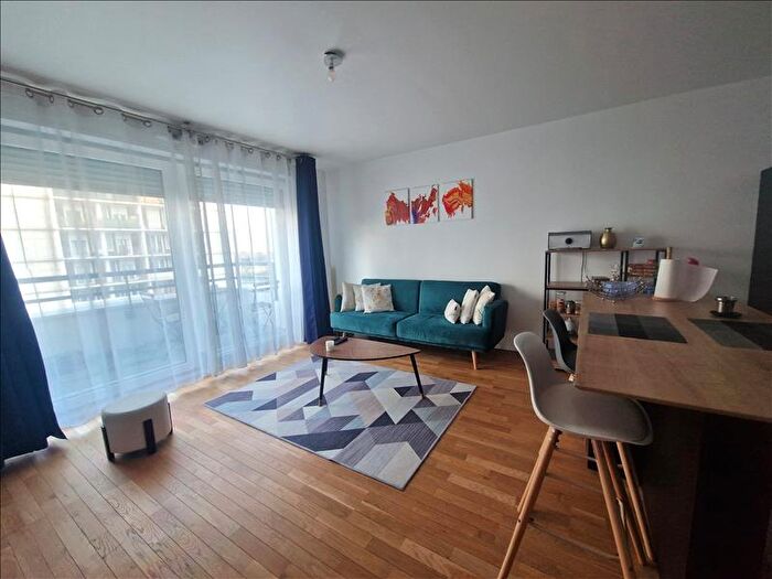 Appartement 3 pièces à Colombes, Stade, à louer