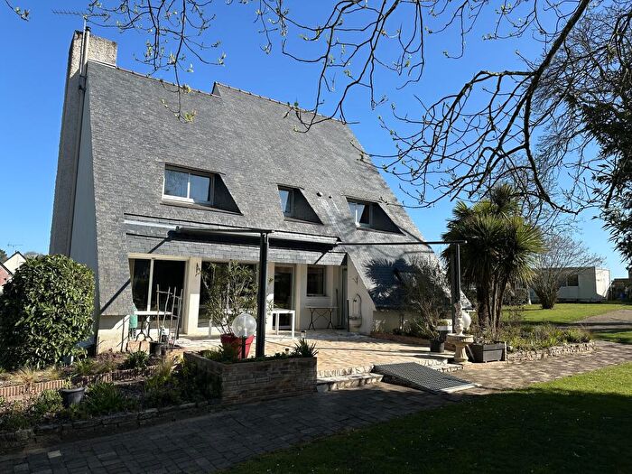 Maison à vendre - Herbignac - 9 pièces - 5 chambres