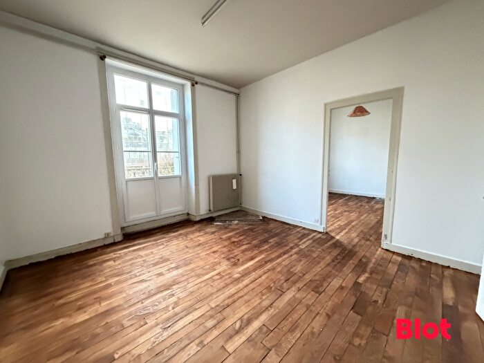 Appartement à vendre - Quartiers Ouest, Arsenal, Redon - 5 pièces - 4 chambres