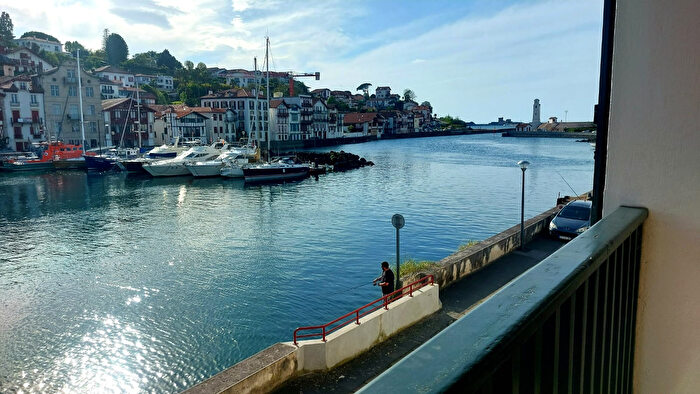 Appartement à vendre - Ciboure - 4 pièces - 2 chambres