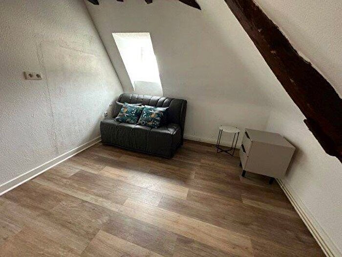 Centre Ville Rive Gauche, Laval : Appartement 2 pièces à louer
