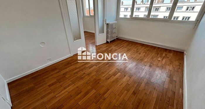 Appartement 3 pièces à Part-Dieu, Lyon 3ème arrondissement, à louer