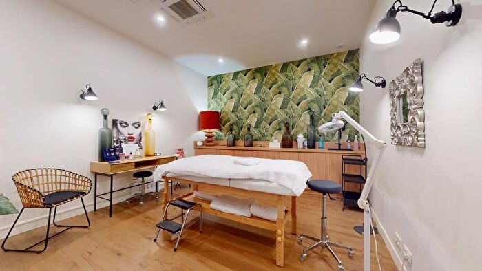 Appartement à louer - Saint Cybard-Houmeau, Angoulême - 2 pièces - 1 chambre