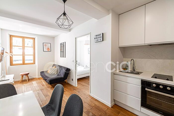 Appartement 2 pièces à Cannes, Centre-ville, à vendre