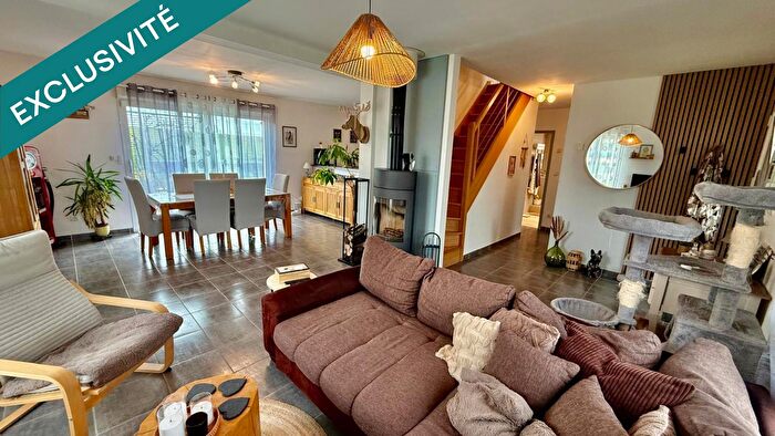 Maison à vendre - Bicqueley - 7 pièces - 5 chambres