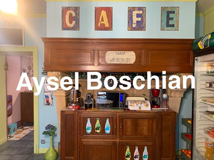 Maison à vendre - Viviers-sur-Chiers - 7 pièces - 3 chambres