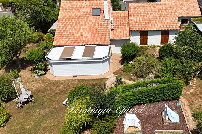 Maison 6 pièces à Smarves, à vendre